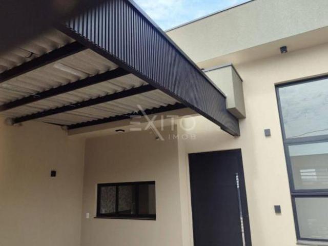 Casa para venda em Jardim Bom Sucesso de 105.00m² com 3 Quartos, 1 Suite e 2 Garagens