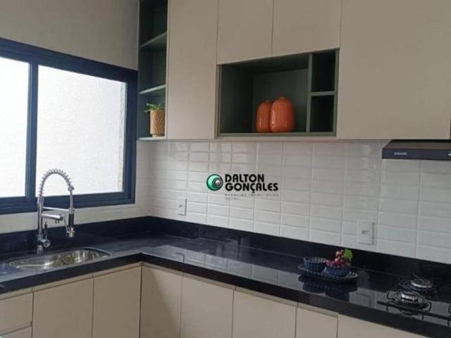 Casa para venda em Jardim Bom Sucesso de 110.00m² com 3 Quartos, 1 Suite e 2 Garagens