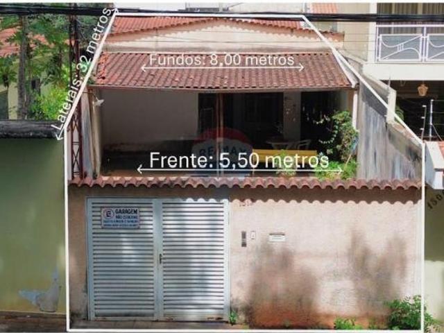 Casa para venda em Jardim Botânico de 152.19m² com 4 Quartos, 1 Suite e 3 Garagens