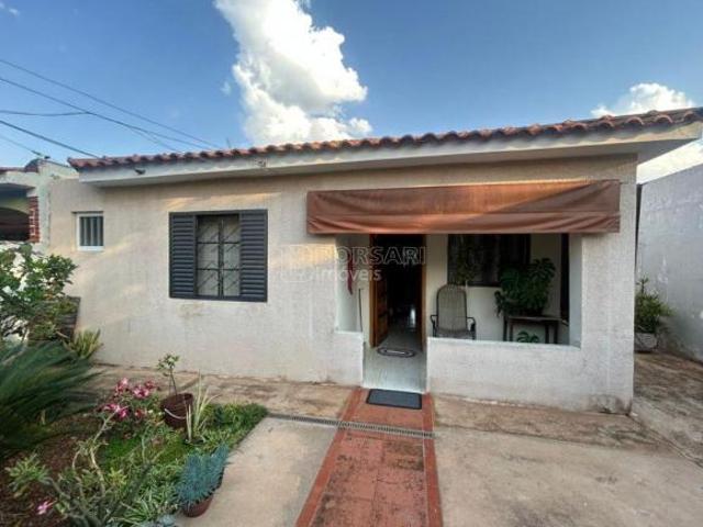 Casa para venda em Jardim Brasil vila Xavier de 98.00m² com 2 Quartos, 1 Suite e 2 Garagens