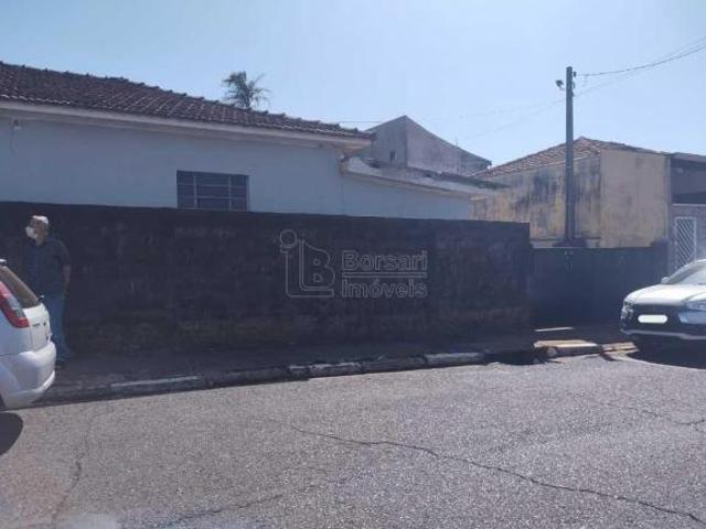 Casa para venda em Jardim Brasil vila Xavier de 246.00m² com 2 Quartos e 3 Garagens