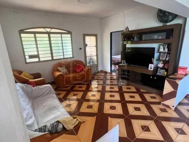 Casa para venda em Jardim Brasil vila Xavier de 251.00m² com 3 Quartos e 10 Garagens