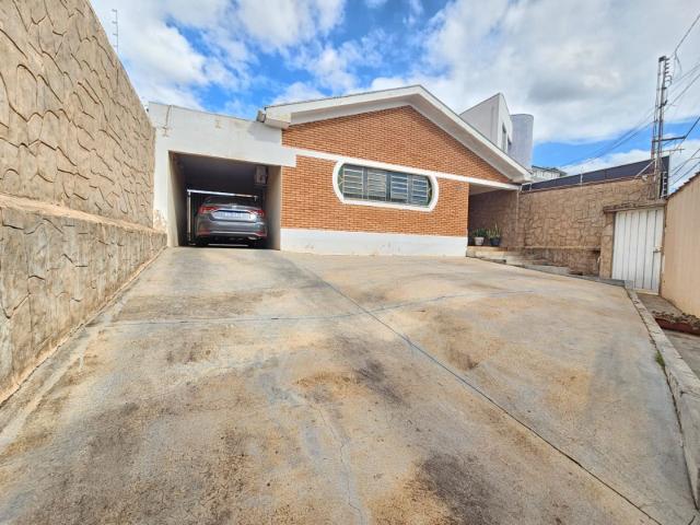 Casa para venda em Jardim Brasil vila Xavier em Araraquara São Paulo de 161.00m² com 4 Quartos, 1 Suíte e 5 Garagens