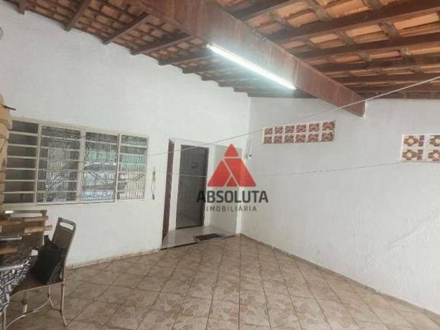 Casa para venda em Jardim Brasil de 113.00m² com 3 Quartos, 1 Suite e 2 Garagens