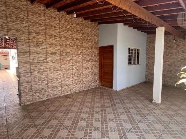 Casa para venda em Jardim Brasil de 140.27m² com 3 Quartos, 1 Suite e 2 Garagens