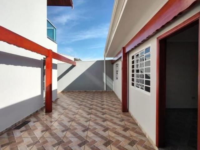 Casa para venda em Jardim Brasil de 290.00m² com 4 Quartos, 1 Suite e 4 Garagens