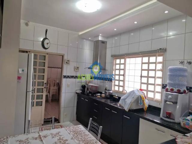 Casa para venda em Jardim Brasil em Araçatuba São Paulo de 151.98m² com 3 Quartos, 1 Suíte e 2 Garagens