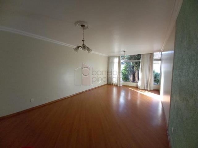 Casa para venda em Jardim Brasil em Jundiaí São Paulo de 249.00m² com 3 Quartos, 1 Suíte e 6 Garagens