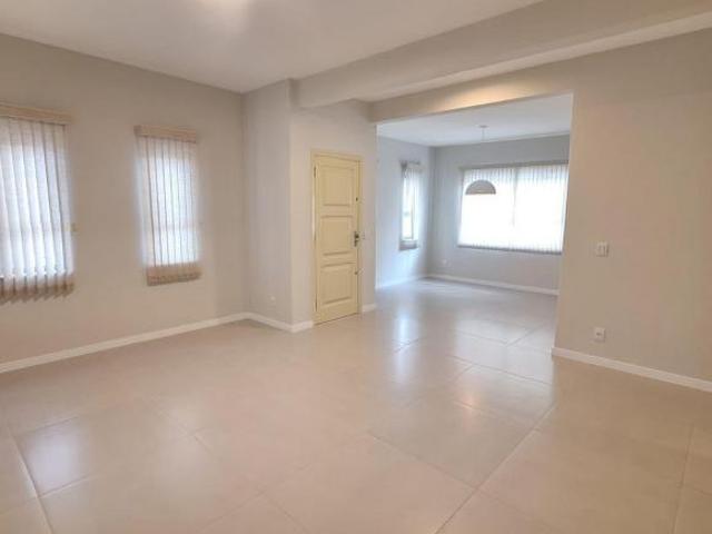 Casa para venda em Jardim Brasília de 274.00m² com 3 Quartos, 3 Suites e 3 Garagens