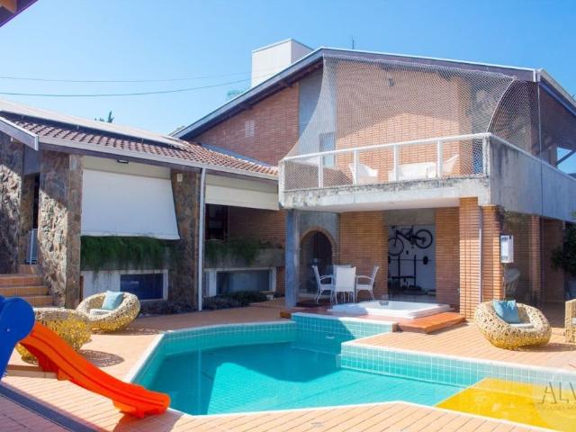 Casa para venda em Jardim Brasília em Mogi Mirim São Paulo de 900.00m² com 3 Quartos, 3 Suítes e 4 Garagens