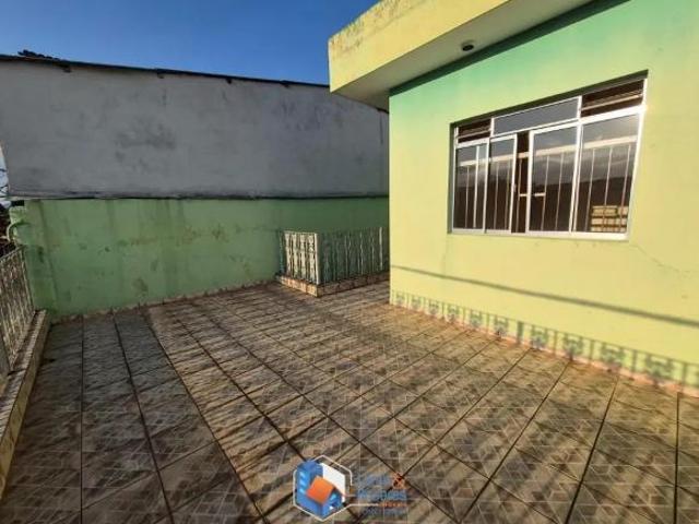 Casa para venda em Jardim Cumbica com 3 quartos, sendo 1 suíte, 114m²