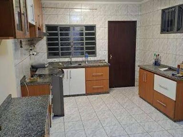 Casa para venda em Jardim Caçula de 145.00m² com 2 Quartos, 1 Suite e 2 Garagens