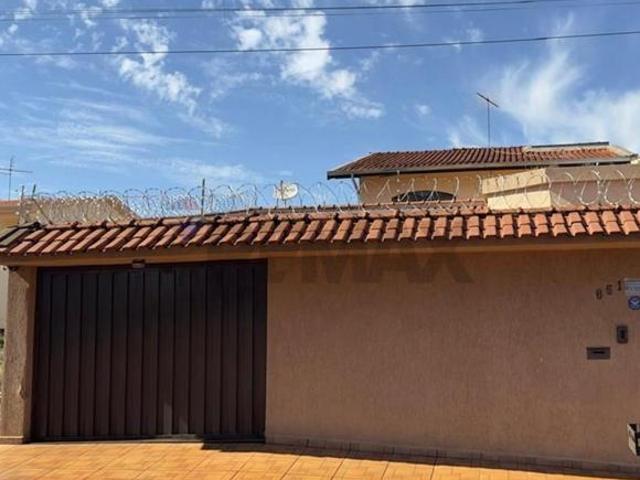 Casa para venda em Jardim Califórnia de 300.00m² com 6 Quartos, 6 Suites e 4 Garagens