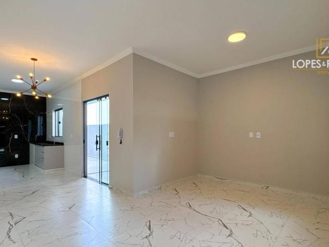 Casa para venda em Jardim Cambuí de 110.00m² com 2 Quartos, 1 Suíte e 2 Garagens
