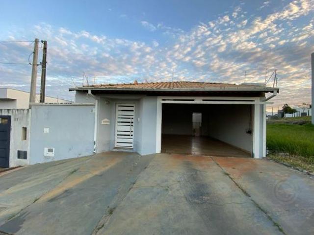 Casa para venda em Jardim Cambuí de 158.00m² com 3 Quartos, 1 Suite e 4 Garagens