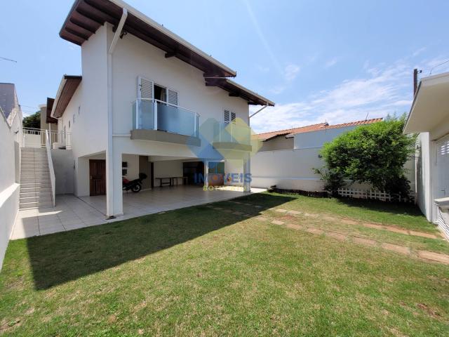 Casa para venda em Jardim Cambuí em Botucatu São Paulo de 203.00m² com 3 Quartos, 1 Suíte e 6 Garagens