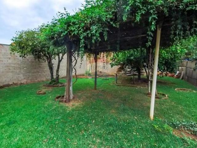 Casa para venda em Jardim Cândida de 191.19m² com 3 Quartos e 2 Garagens