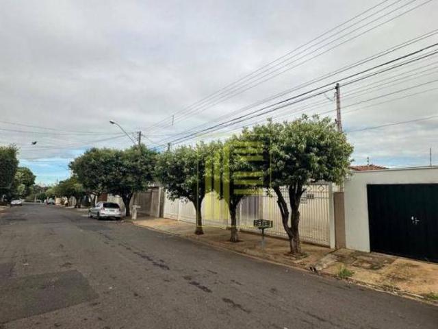 Casa para venda em Jardim Caparroz de 143.00m² com 3 Quartos e 1 Suite