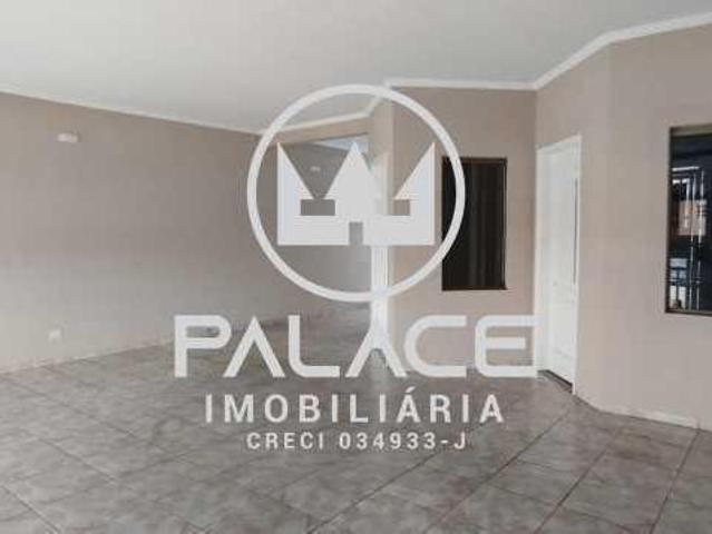 Casa para venda em Jardim Caxambu de 232.00m² com 2 Quartos, 1 Suite e 3 Garagens