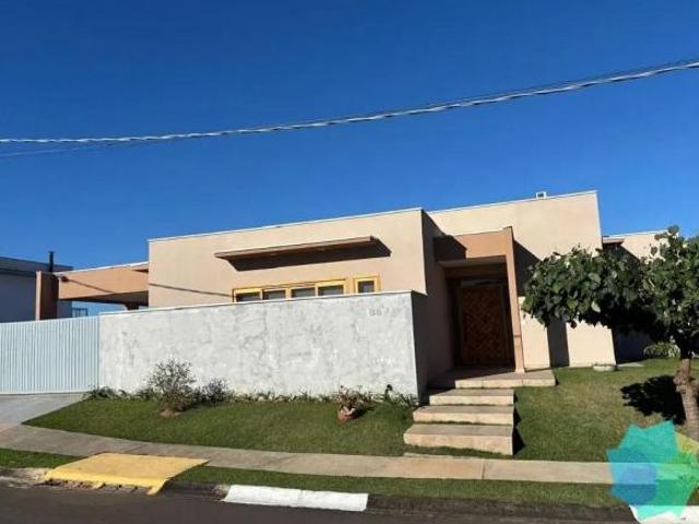 Casa para venda em Jardim Celani de 183.01m² com 3 Quartos e 2 Suites