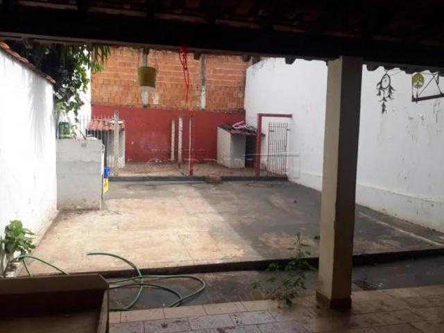 Casa para venda em Jardim Celiamar de 123.00m² com 3 Quartos, 1 Suite e 2 Garagens