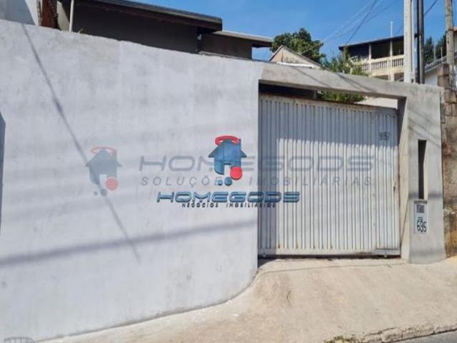 Casa para venda em Jardim Centenário de 200.00m² com 3 Quartos, 1 Suite e 3 Garagens