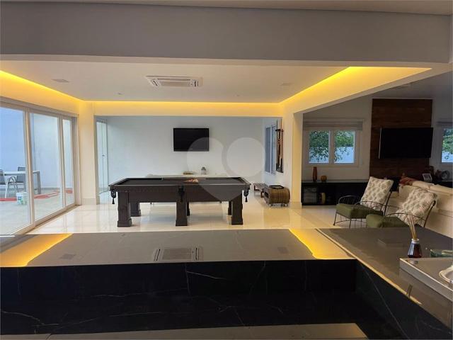 Casa para venda em Jardim Centro Cívico em Sarandi Paraná de 1000.00m² com 5 Quartos, 4 Suítes e 4 Garagens