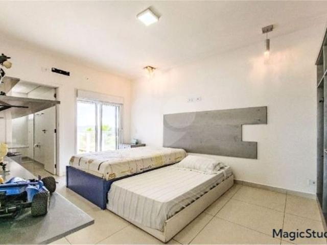 Casa para venda em Jardim Centro Cívico em Sarandi Paraná de 584.00m² com 11 Quartos, 5 Suítes e 6 Garagens