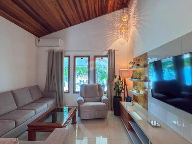 Casa para venda em Jardim Chácara Dos Pinheiros de 71.00m² com 2 Quartos e 2 Garagens