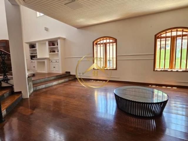 Casa para venda em Jardim Chapadão de 258.00m² com 4 Quartos, 1 Suite e 4 Garagens