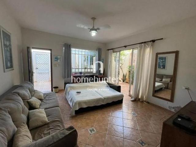 Casa para venda em Jardim Chapadão de 206.00m² com 3 Quartos, 1 Suite e 2 Garagens