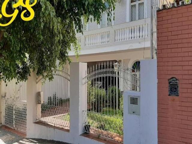 Casa para venda em Jardim Chapadão de 335.00m² com 4 Quartos, 1 Suite e 4 Garagens