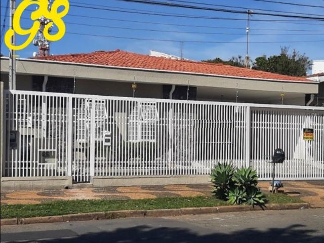 Casa para venda em Jardim Chapadão em Campinas São Paulo de 175.50m² com 3 Quartos, 1 Suíte e 4 Garagens