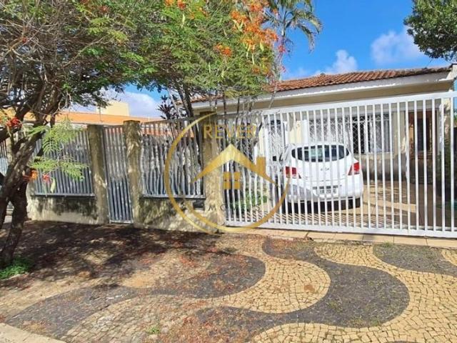 Casa para venda em Jardim Chapadão em Campinas São Paulo de 187.00m² com 3 Quartos, 1 Suíte e 2 Garagens
