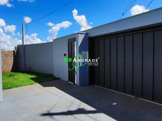 Casa para venda em Jardim Coonai de 81.00m² com 3 Quartos, 1 Suite e 3 Garagens