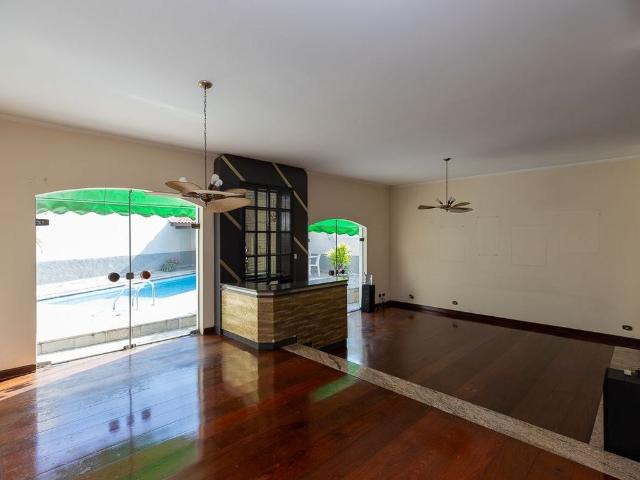 Casa para venda em Jardim Colombo em São Paulo São Paulo de 420.00m² com 4 Quartos, 3 Suítes e 4 Garagens