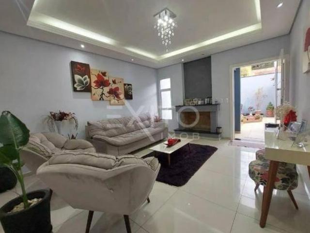 Casa para venda em Jardim Colônia de 290.00m² com 3 Quartos, 1 Suite e 4 Garagens