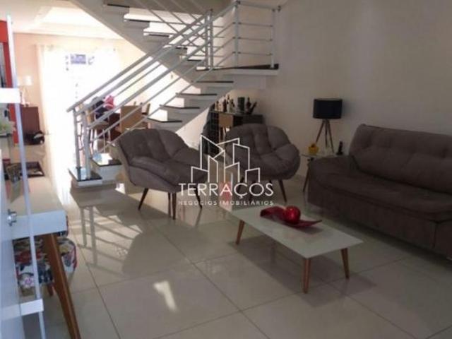 Casa para venda em Jardim Colônia de 290.00m² com 3 Quartos, 1 Suite e 4 Garagens