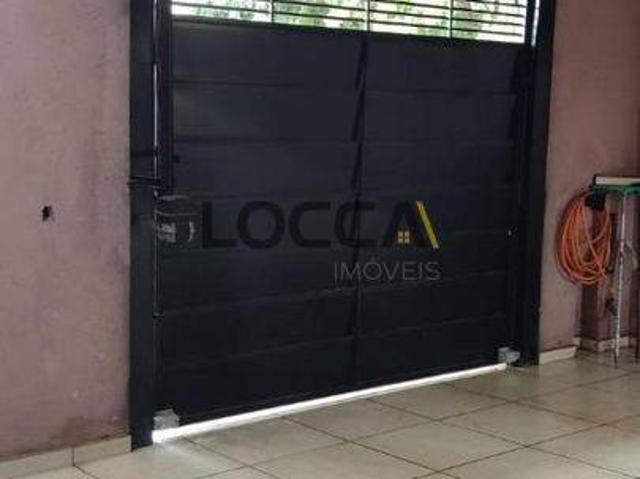 Casa para venda em Jardim Cristo Redentor de 160.00m² com 2 Quartos, 1 Suite e 2 Garagens