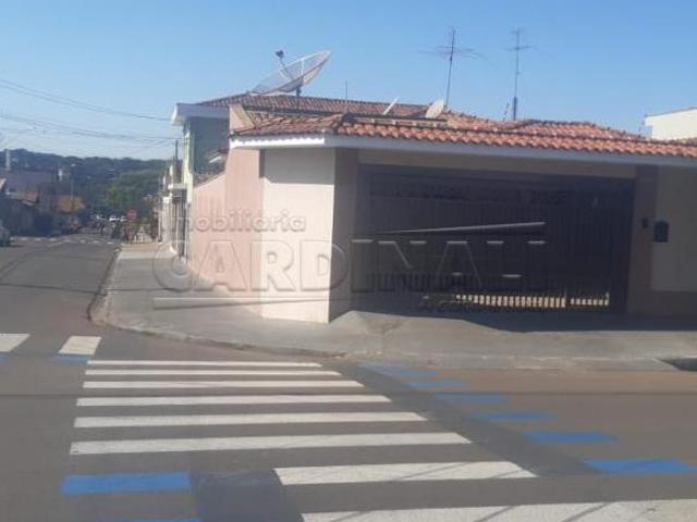 Casa para venda em Jardim Cruzeiro Do Sul de 219.00m² com 3 Quartos, 1 Suite e 3 Garagens