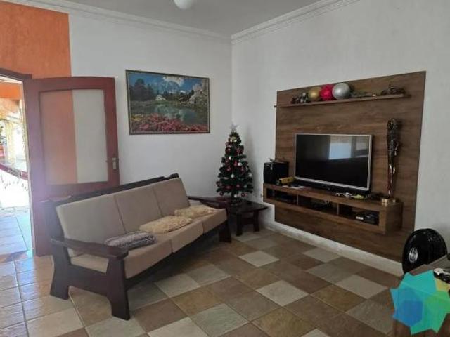 Casa para venda em Jardim D&apos icaraí de 263.00m² com 3 Quartos, 1 Suite e 4 Garagens