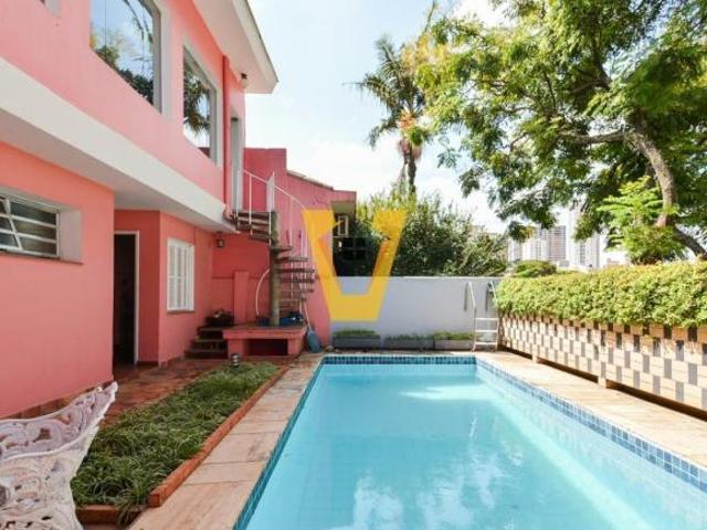 Casa para venda em Jardim da Glória com 3 quartos, sendo 1 suíte, 250m²