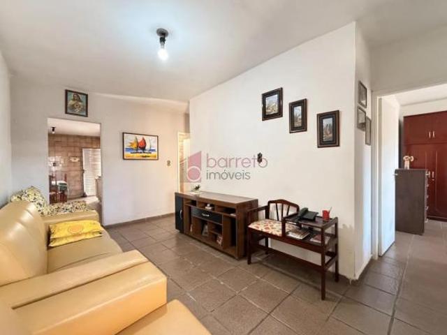 Casa para venda em Jardim Danúbio de 127.00m² com 3 Quartos, 1 Suite e 3 Garagens