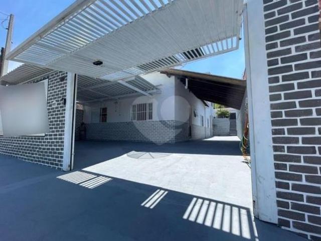 Casa para venda em Jardim Das Tulipas de 160.00m² com 4 Quartos, 1 Suite e 7 Garagens