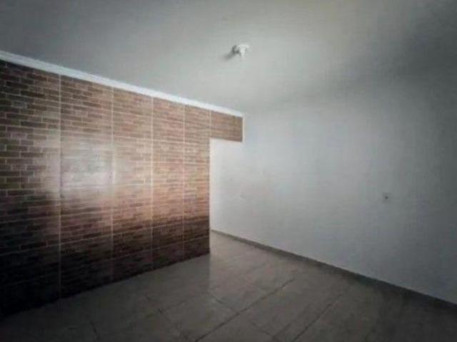 Casa para venda em Jardim Das Tulipas de 125.00m² com 2 Quartos e 2 Garagens