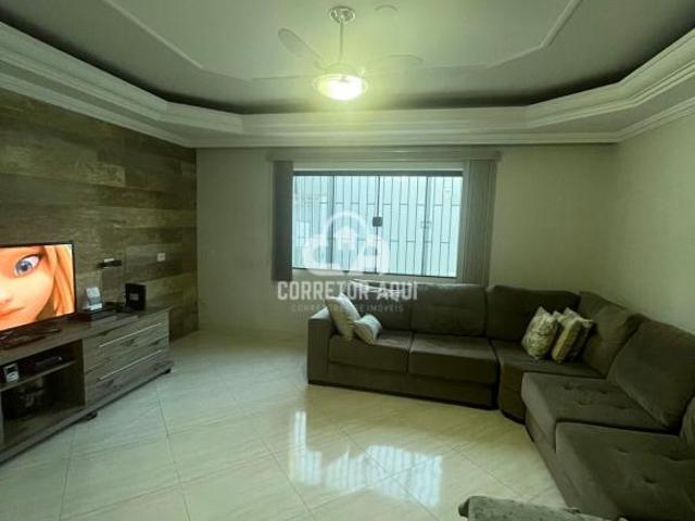 Casa para venda em Jardim Das Turmalinas de 300.00m² com 4 Quartos e 3 Garagens