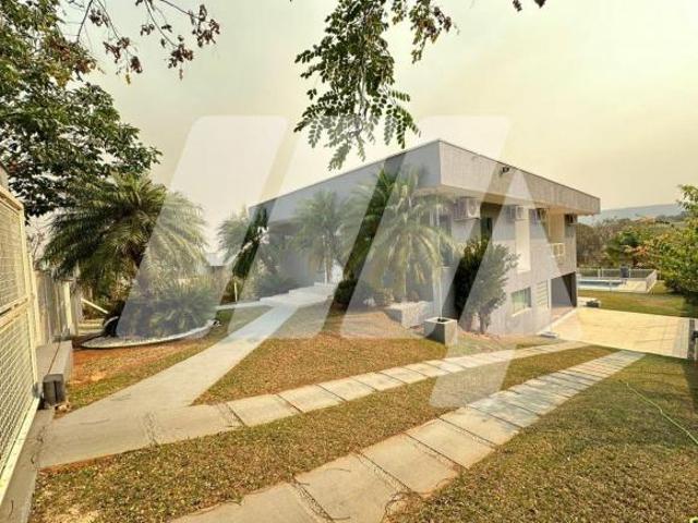 Casa para venda em Jardim Das Cachoeiras de 273.00m² com 4 Quartos, 1 Suite e 3 Garagens