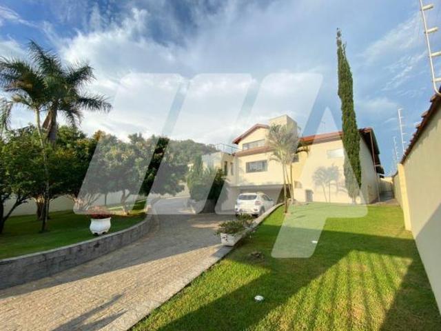 Casa para venda em Jardim Das Cachoeiras de 320.00m² com 4 Quartos, 2 Suites e 2 Garagens