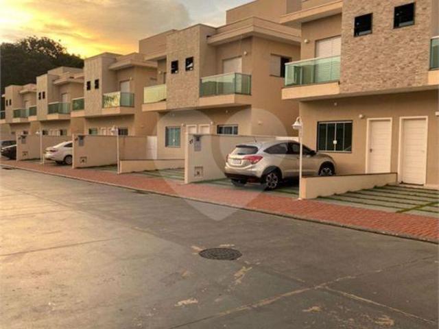 Casa para venda em Jardim Das Carpas de 110.00m² com 3 Quartos, 1 Suite e 2 Garagens