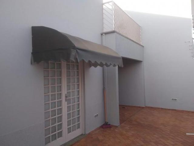 Casa para venda em Jardim Das Estações vila Xavier de 136.00m² com 3 Quartos, 1 Suite e 2 Garagens